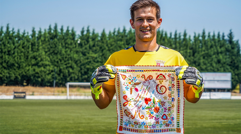 Tiago Sá apadrinha a candidatura dos Lenços de Namorados às 7 ...